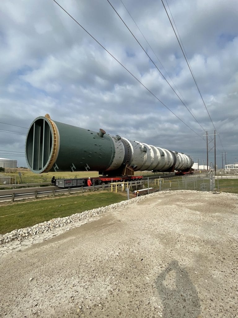 Fractionator Tower – Bay Ltd.